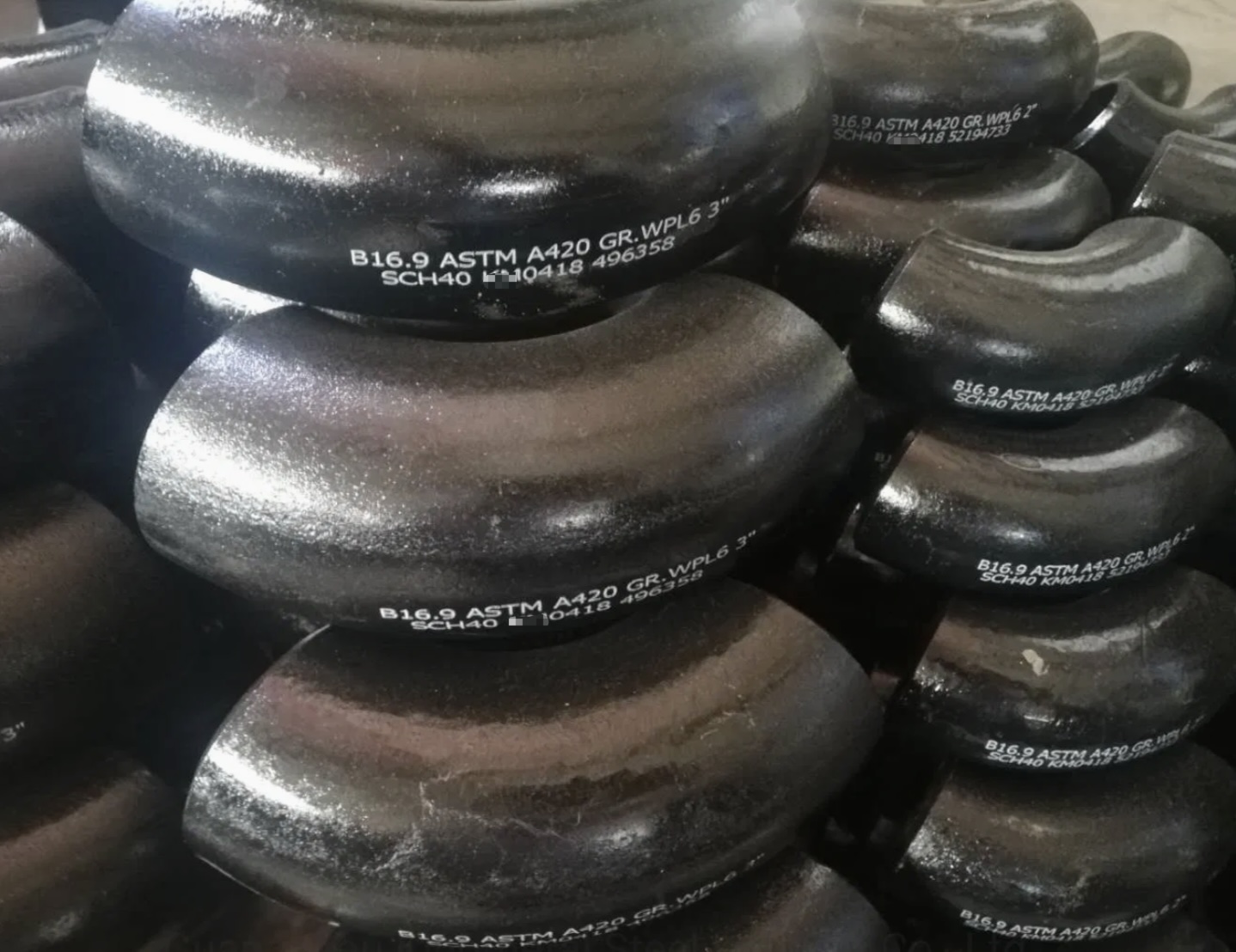 ASTM A420 WPL6 Elbow Seamless 90deg LR SR LTCS ASME B16.9 - Pipe ...